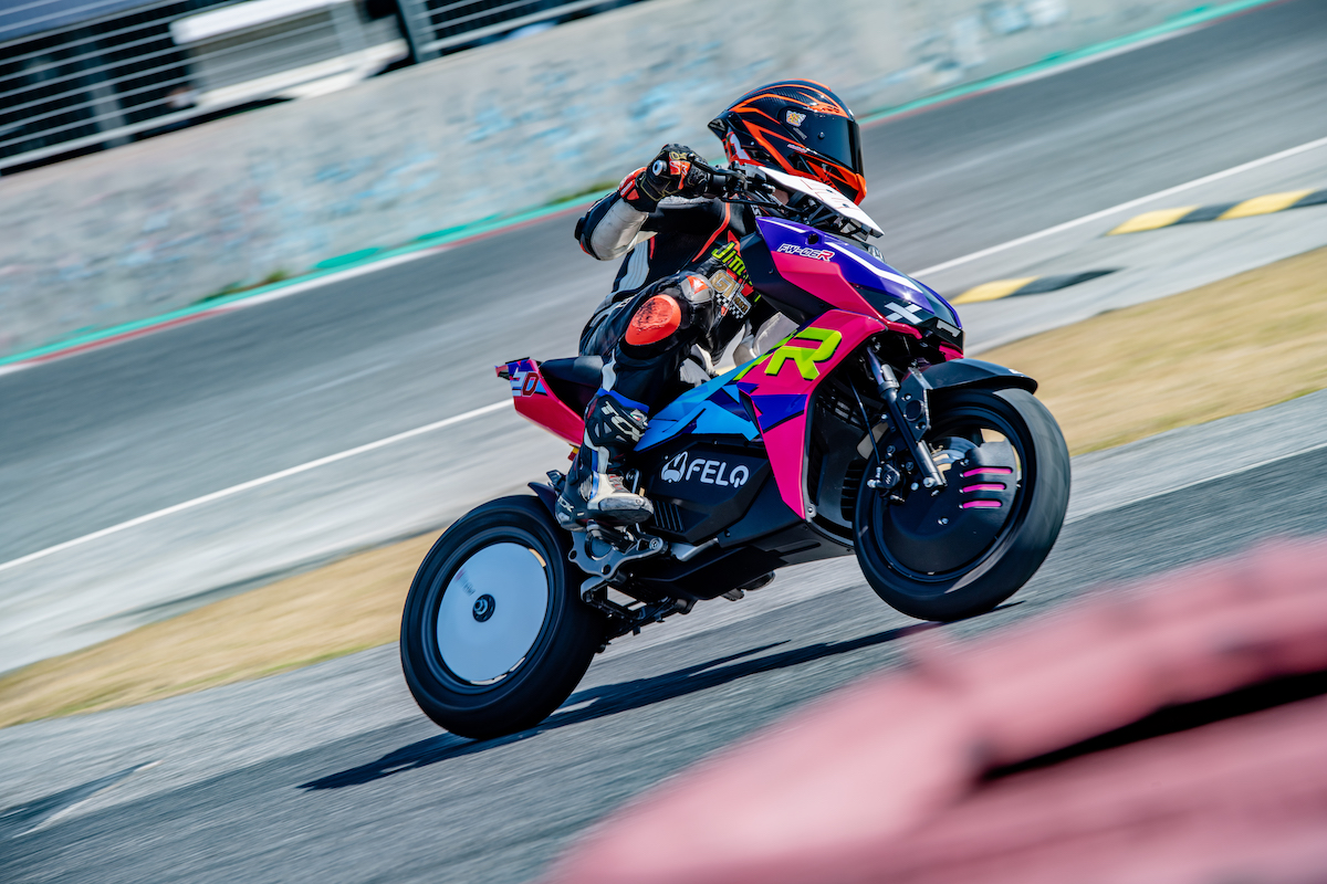 FW-06R | FELO 電動バイク