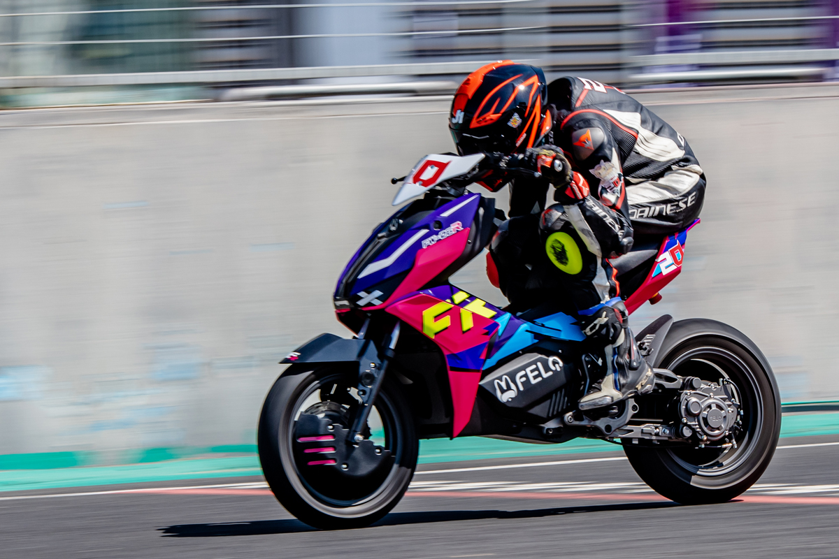 FW-06R | FELO 電動バイク