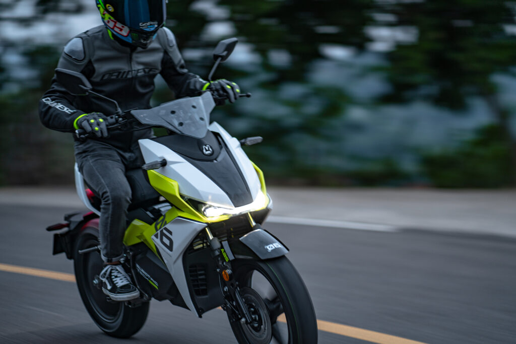 会社案内 | FELO 電動バイク